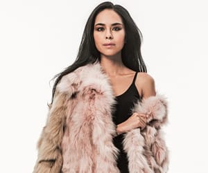 A-List GLAM: Kim Raymond