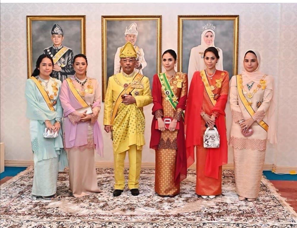 Anggun Dan Jelita! Kenali 5 Puteri-Puteri Sultan Pahang